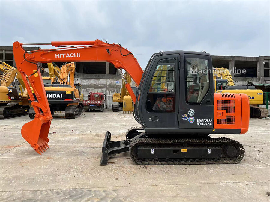 Hitachi ZX60 mini bager