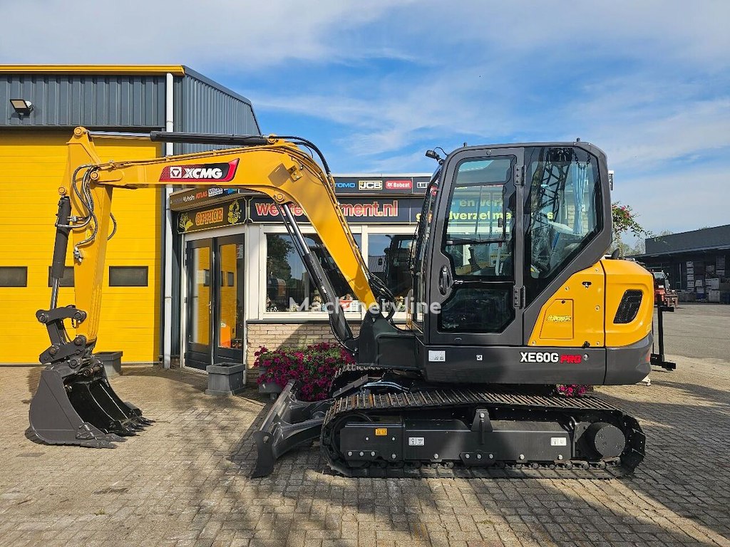 Novi XCMG XE60G Pro mini bager
