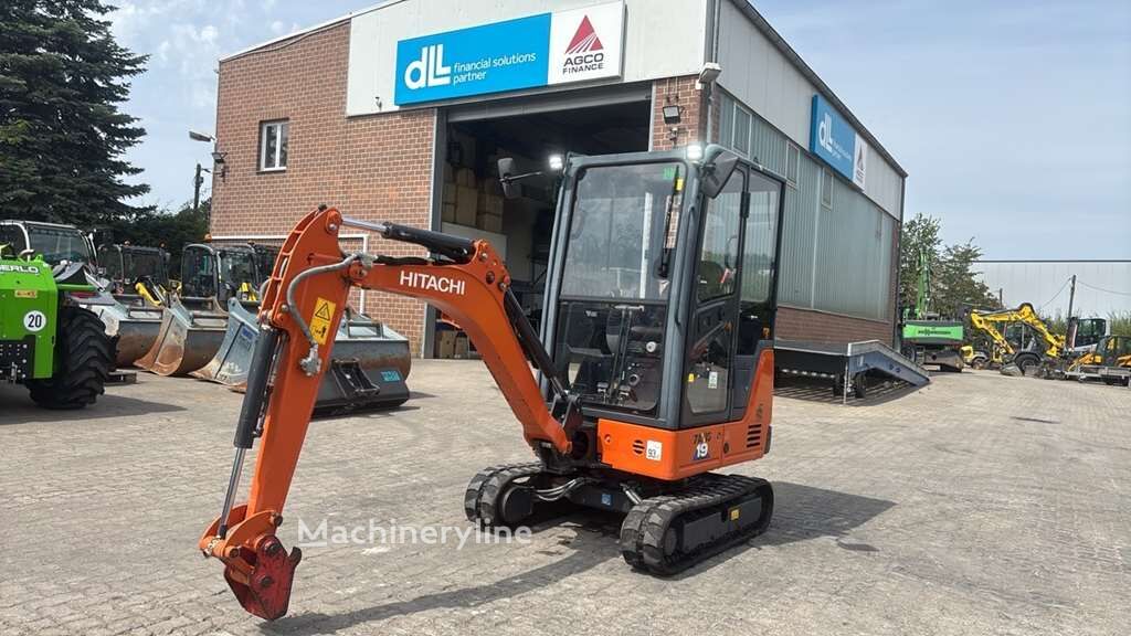 Hitachi ZX19-6 mini bager