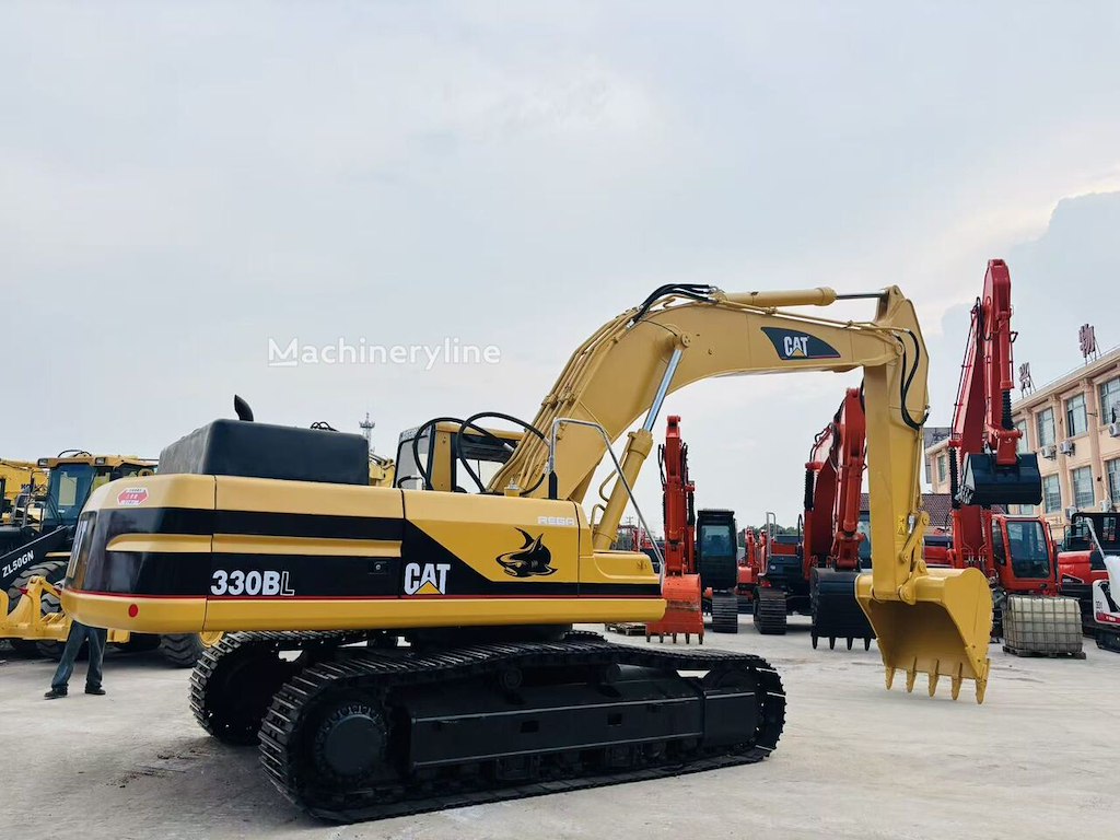 Caterpillar 330BL bager guseničar
