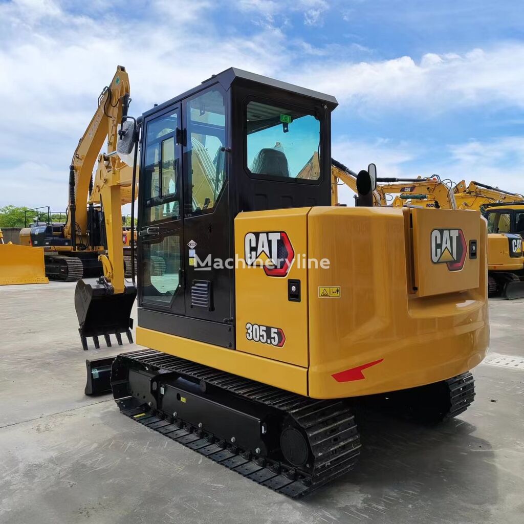 Novi Caterpillar 305.5 bager guseničar