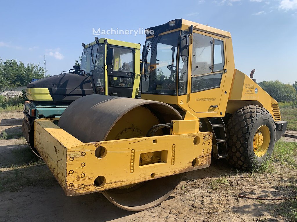 BOMAG BW219 kompaktor s jednim valjkom