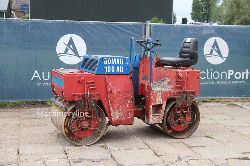 Prodaje se BOMAG 100AD valjak za asfalt na aukciji