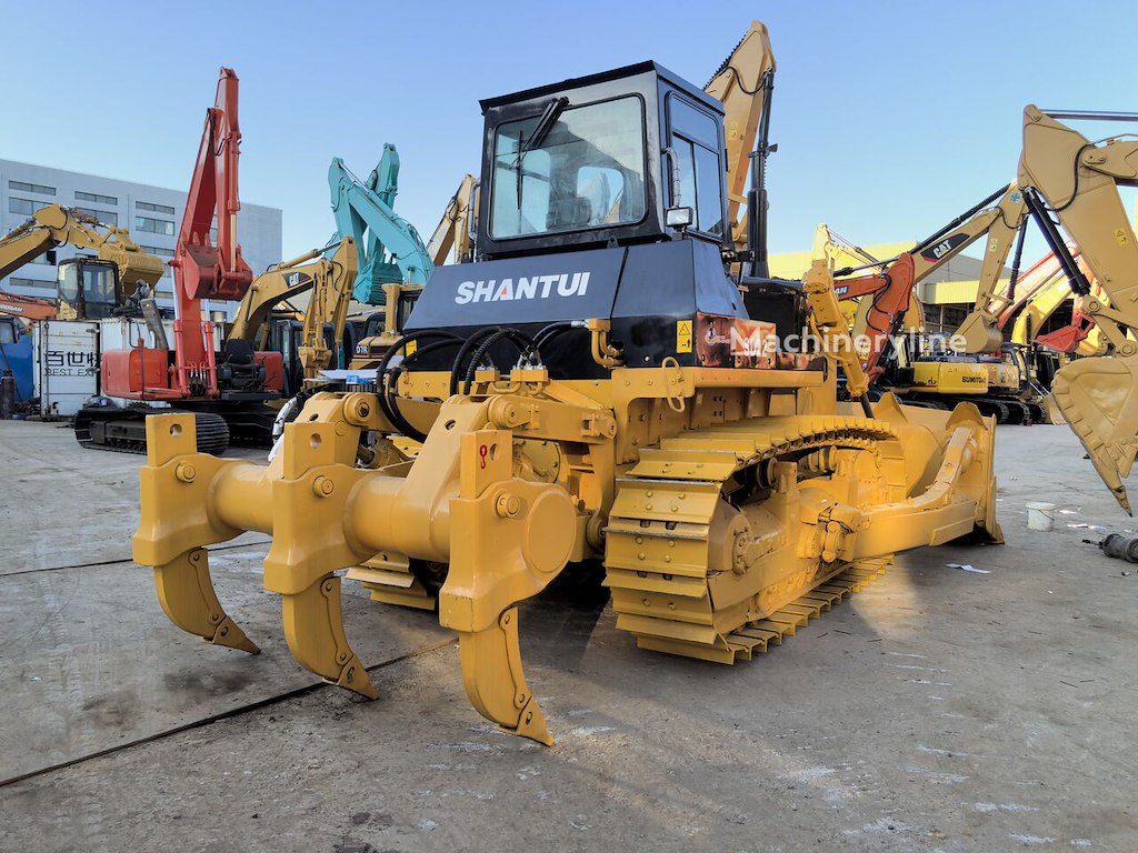 Shantui SD22 buldožer