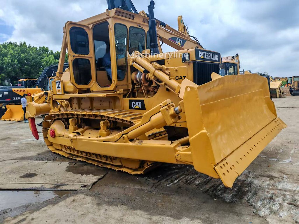 Caterpillar D7G buldožer