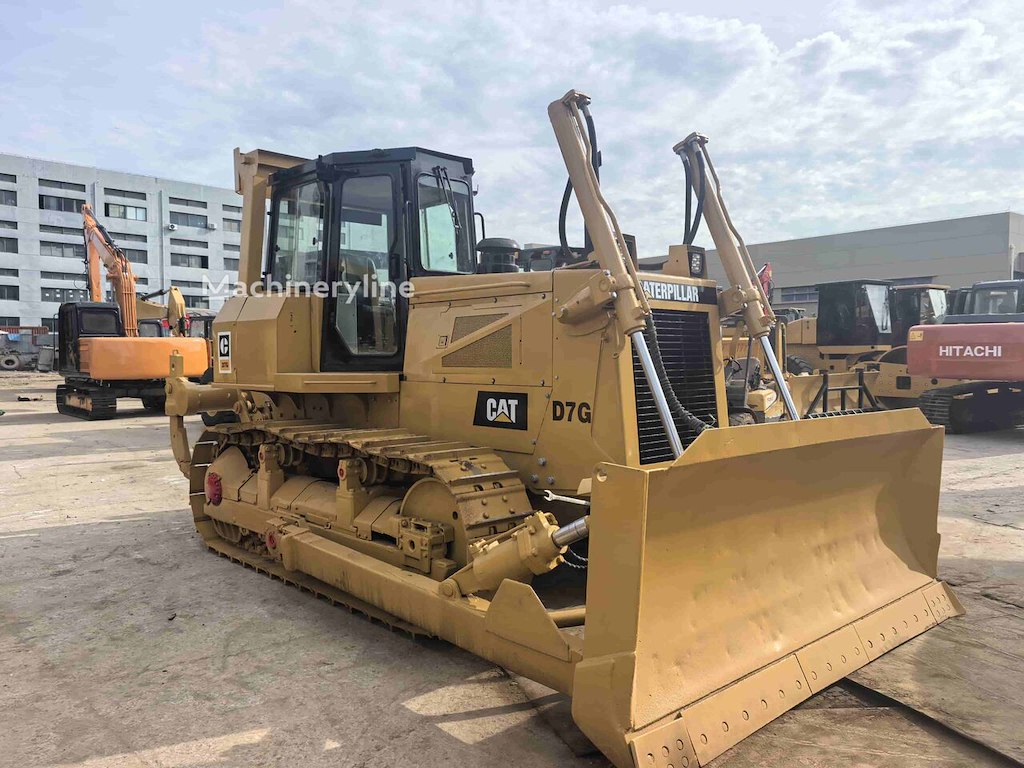 Caterpillar D7G buldožer