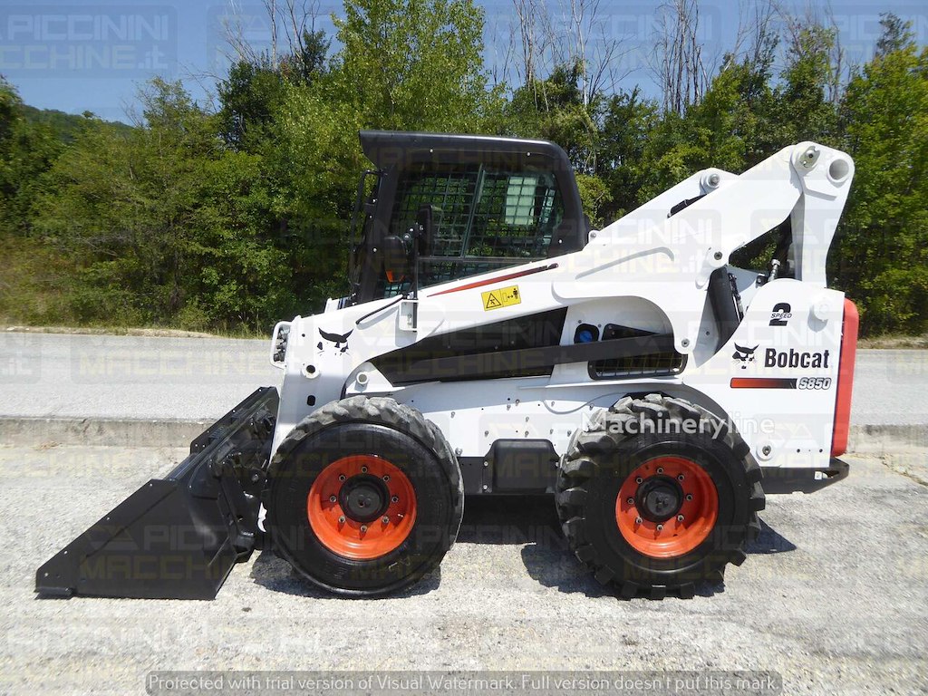 Bobcat S850 HF mini utovarivač