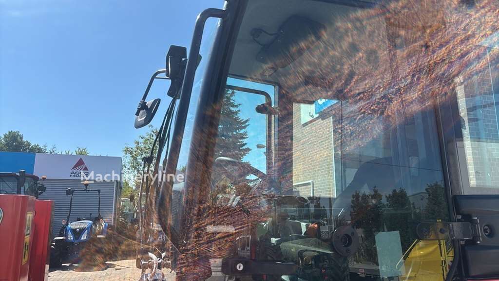 Kubota R070 multifunkcionalni utovarivač