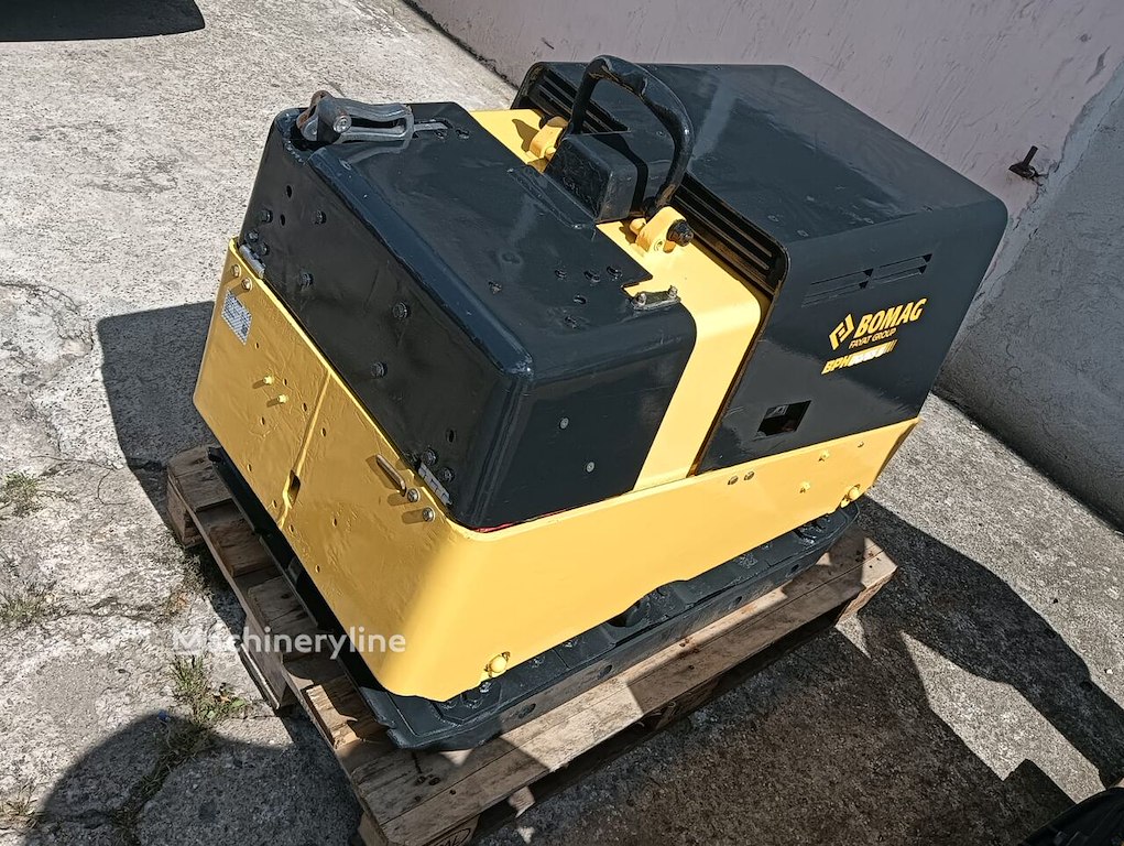 BOMAG BPH 80/65 S vibro ploča za bager