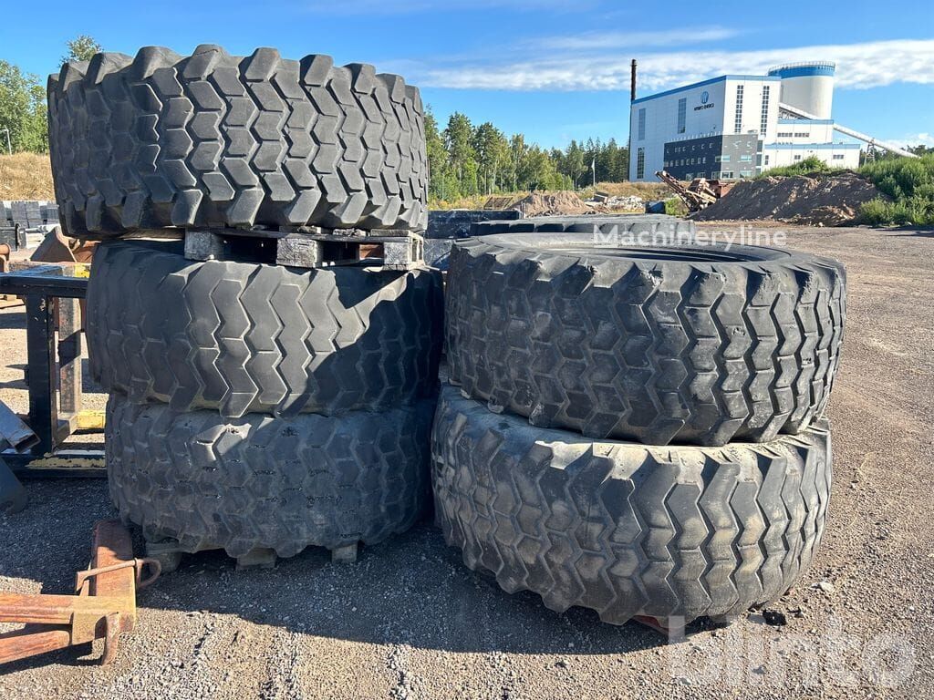 Prodaje se Nokian 620/60 R34 gumi za prednje utovarivače na aukciji