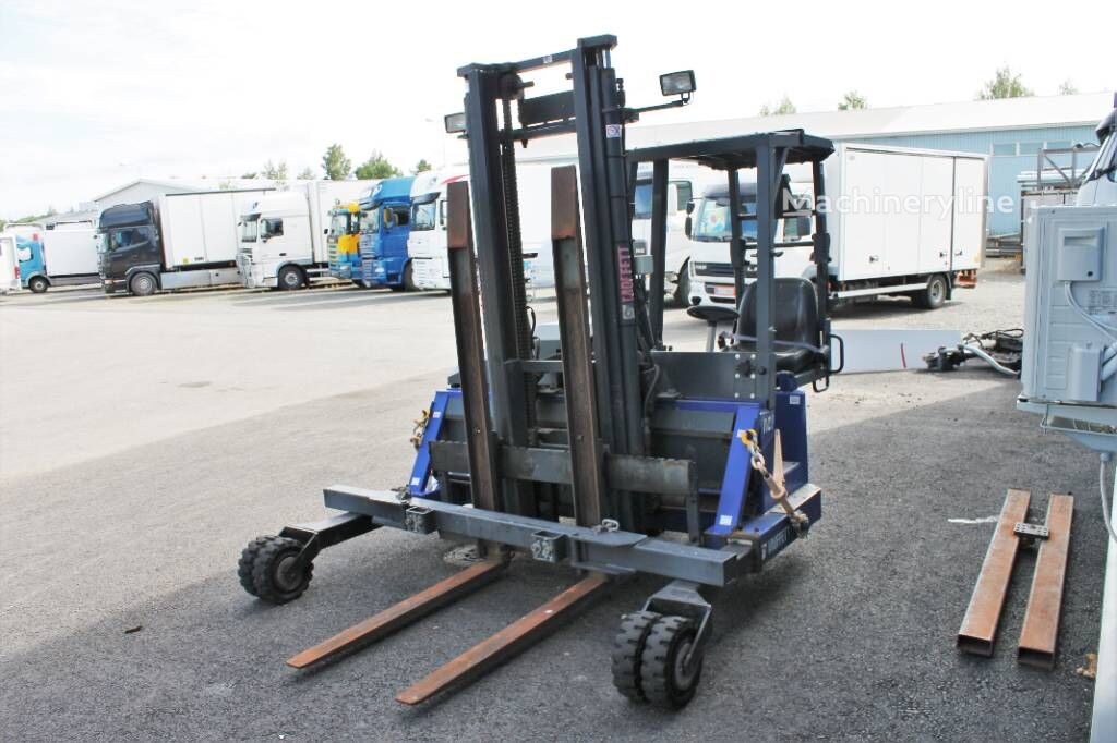 Moffett M4 20.1 dizel viljuškar