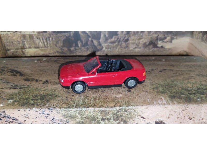 Siku 0841 Audi 80 Cabrio (B4)