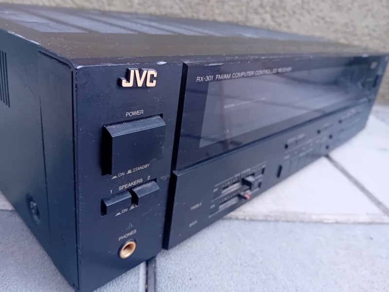 JVC RX-301 AM,FM Computer Controlled Receiver