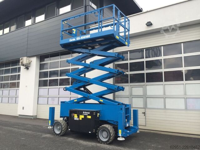Makazaste platforme
Genie GS 4069 RT