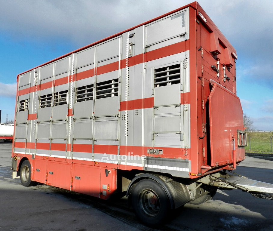 Pezzaioli RBA32 prikolica za prevoz stoke