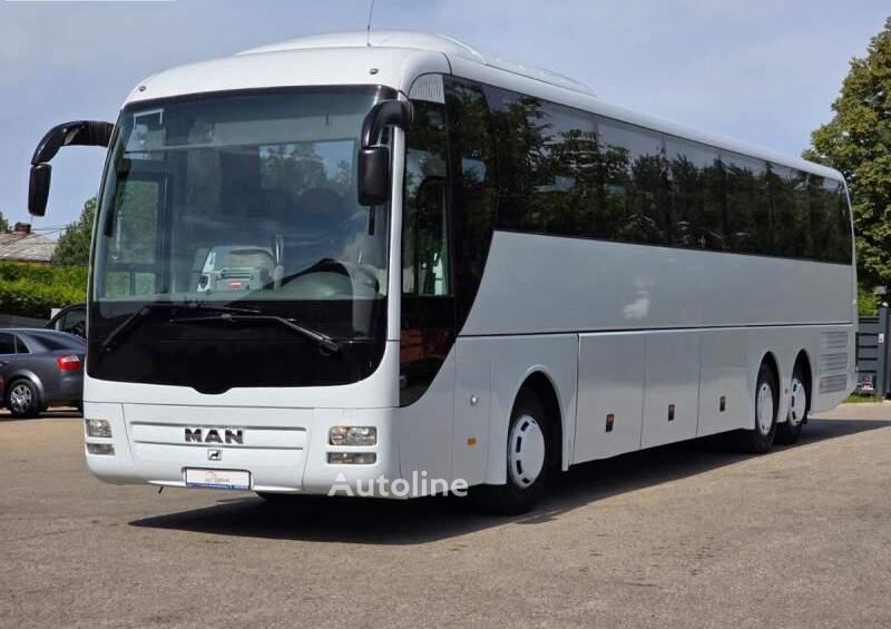 MAN R08 turistički autobus