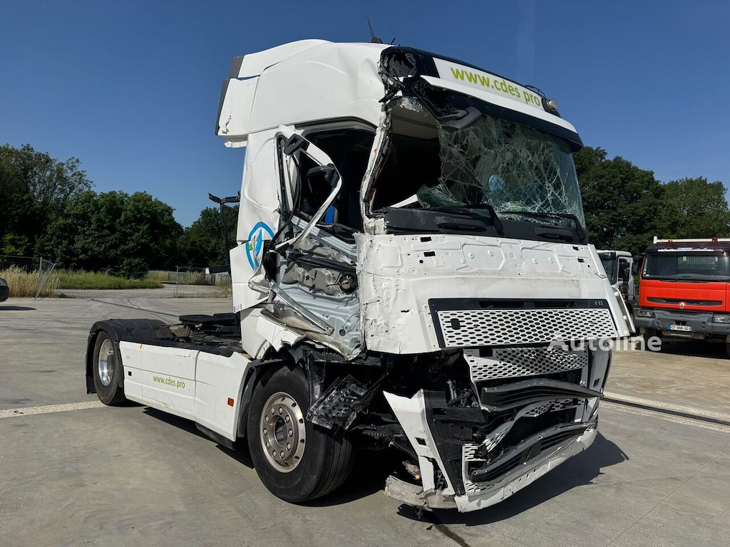 Volvo FH 5 tegljač