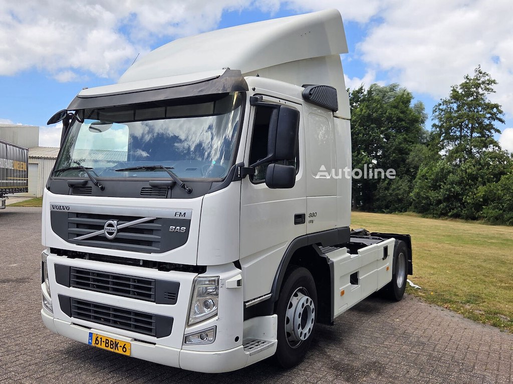 Volvo FM 330 FM/FH42T tegljač