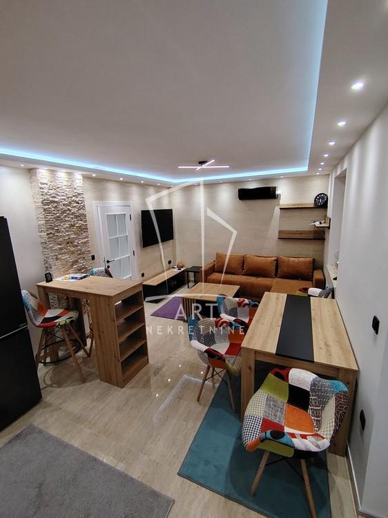 Nov stan sa dvorištem ID#16160
650 €