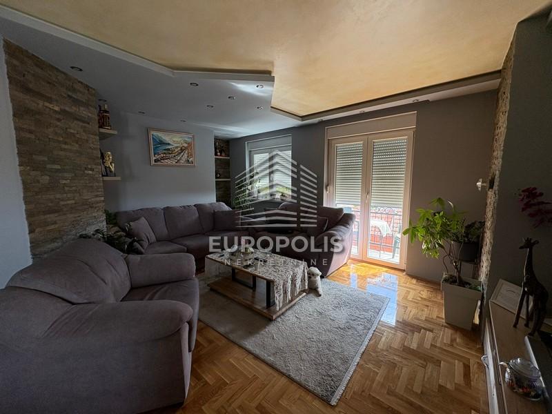 Batajnica, 4.0 stan ID#10026
230.000 €