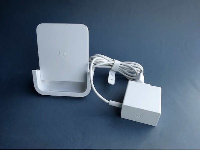 Logitech Powered Wireless Charging Stand (F-00005)
