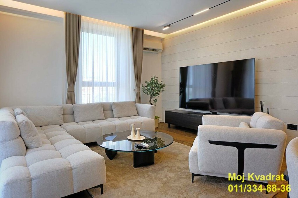 Trosoban stan, Beograd – Centar (Savski venac) | Prodaja · 82m² · 435.000€