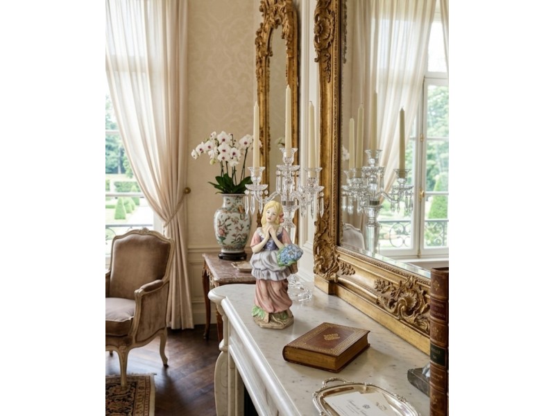 Capodimonte porcelanska figura Devojka sa sela