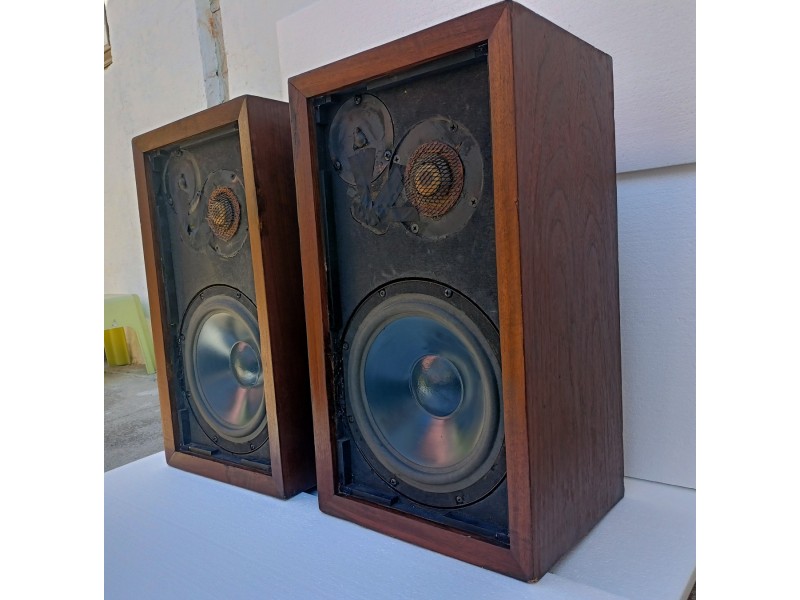 AR-3a Acoustic Research
