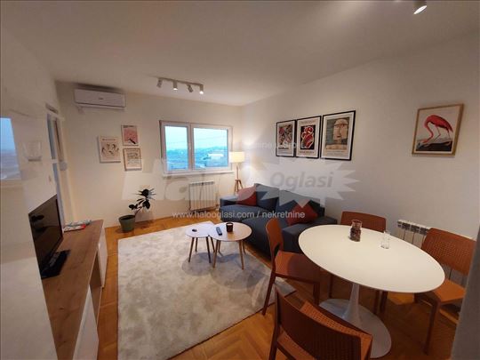 Dvosoban 42m², Blok 72, kompletno opremljen