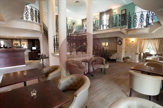 Restoran u Vrnjačkoj Banji 288m2 - 2.000.000e
