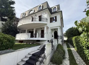 Izdavanje Vila - Beograd, Savski Venac: Senjak - Bara Venecija