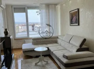 Izdavanje Stan - Novi Sad