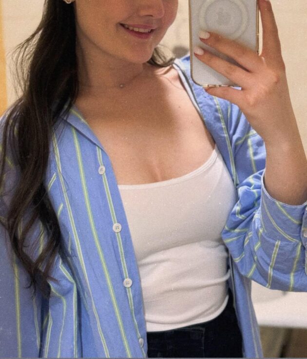 Sanja, 22
