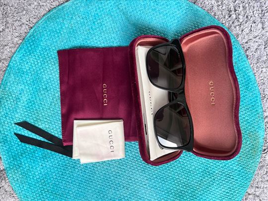 Prodajem original Gucci naočare, tri puta nošene
