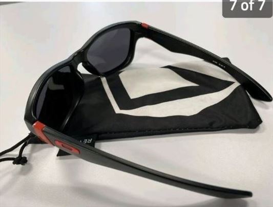 Oakley Ducati model