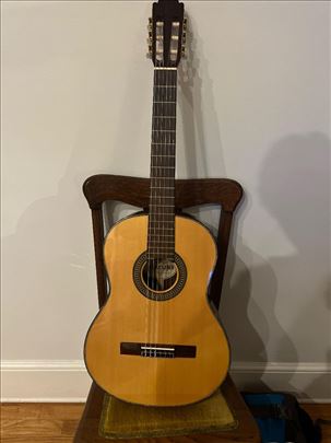 Suzuki SCG-30 klasična gitara / novo