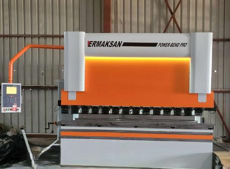 CNC abkant presa Ermak Power-Bend Pro