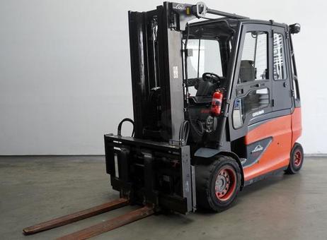 Dizel viljuškar Linde E 50 HL 388