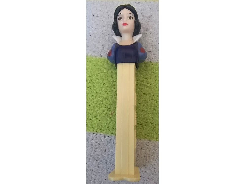 Pez figurica Snežana