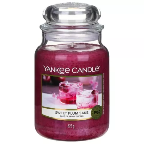 Sweet Plum Sake - Yankee Candle mirisna sveća L (japanska šljiva, pirinčano vino, vanila)
