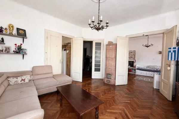 Cara Dušana, Troiposoban stan na prodaju, 85m2, 357.000€