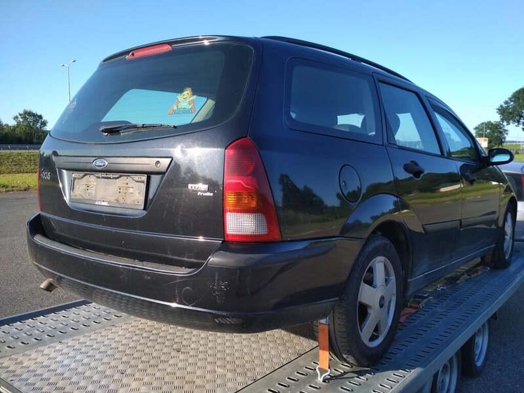 ZADNJI BRANIK ZA FORD FOCUS OD 1998. DO 2004. GOD. | Zadnji branik