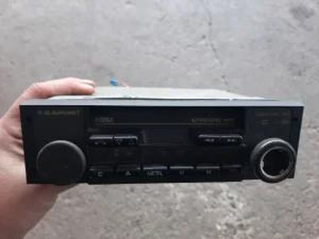 BLAUPUNKT PORSCHE MECEDES 80S DUSELDORF R23 | Ispravan fix cena