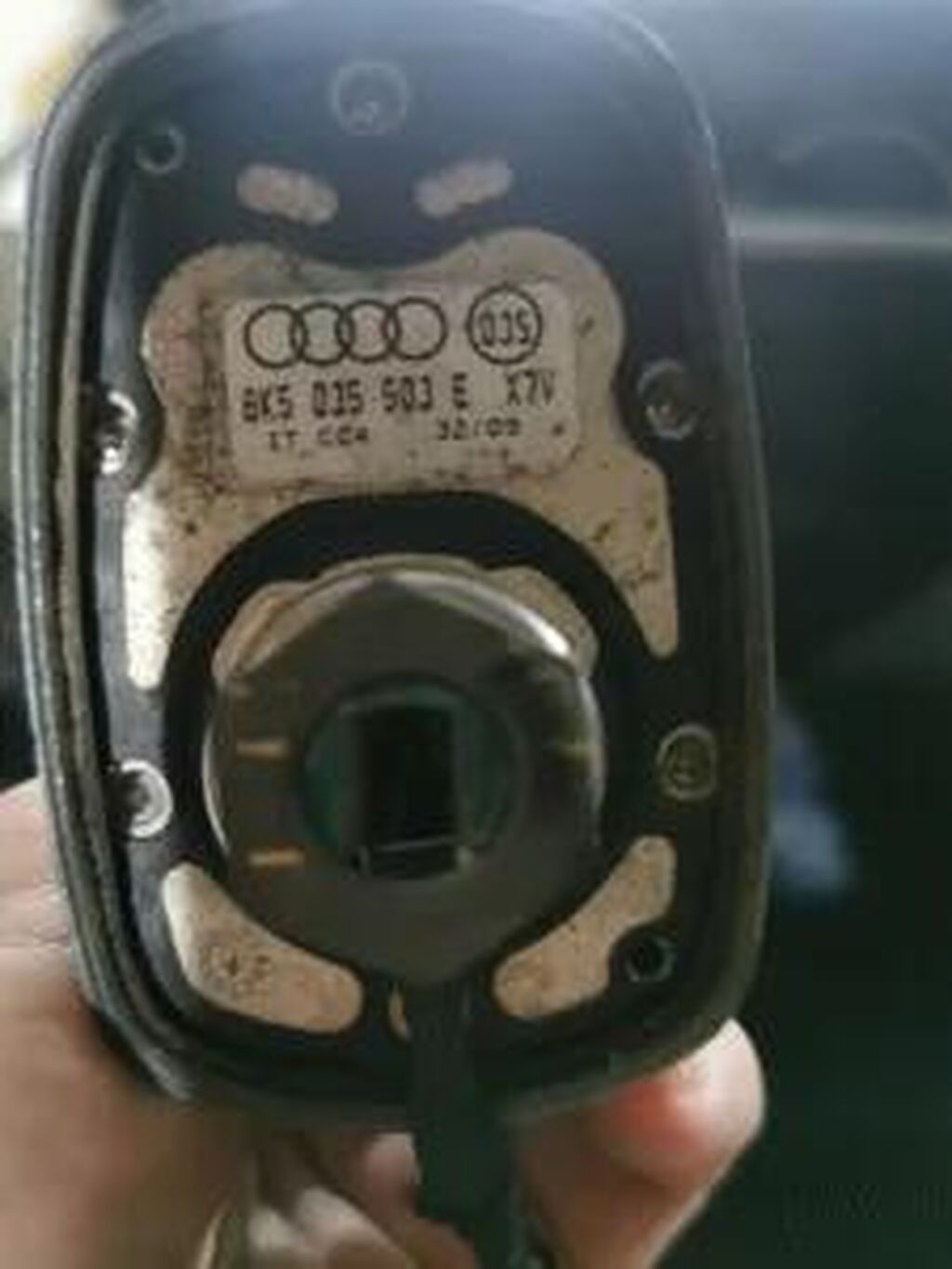 KROVNA ANTENA. A4 B8 8K. 6. 8K5035503E | krovna antena