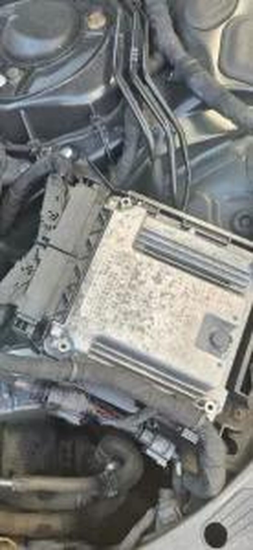 AUDI A6 C8 4.0 TDI MOTORNI RACUNAR 05L907309 | Audi delovi zemun A1