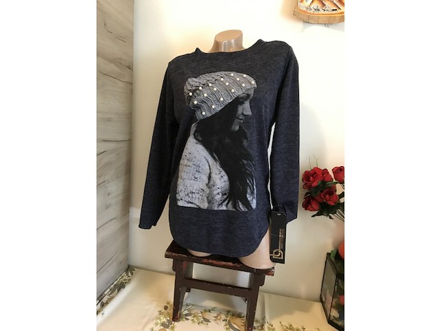 Nov duks devojka sa kapom S/M