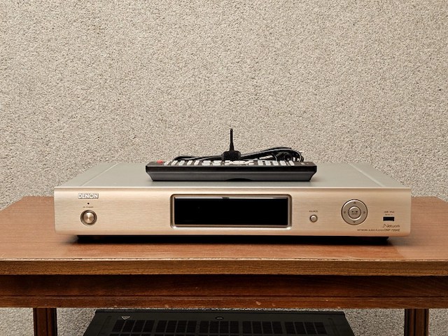 Denon DNP-720AE Network Audio Player