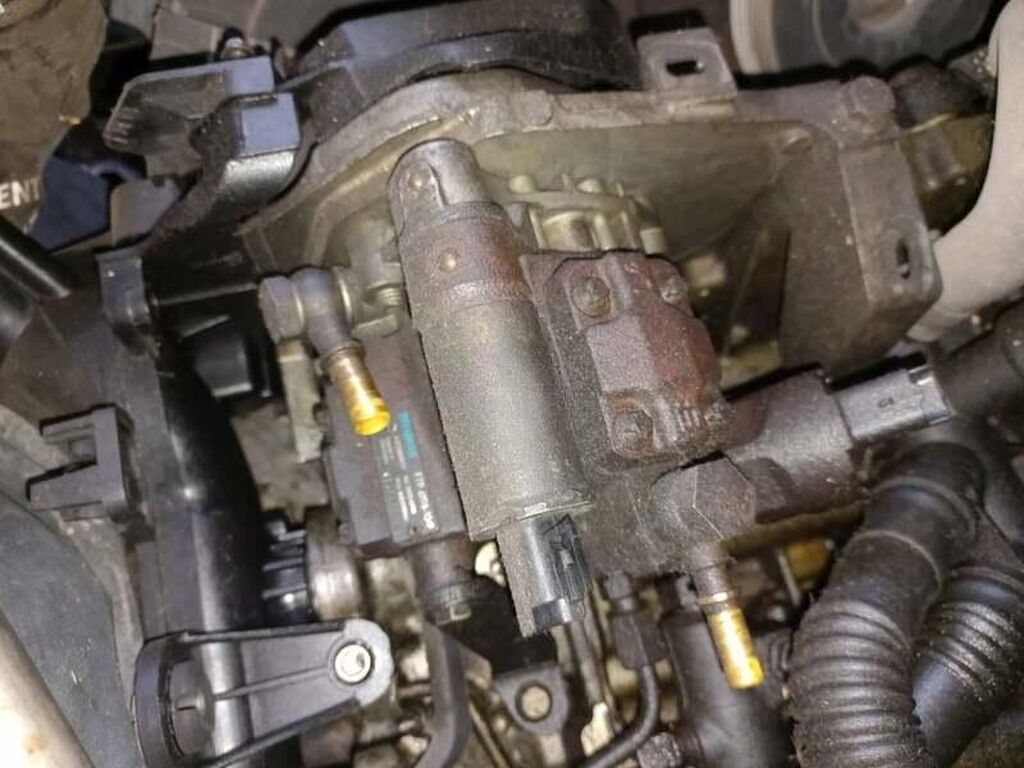 REGULATOR PRITISKA GORIVA ZA CITROEN C3 | Regulator pritiska goriva