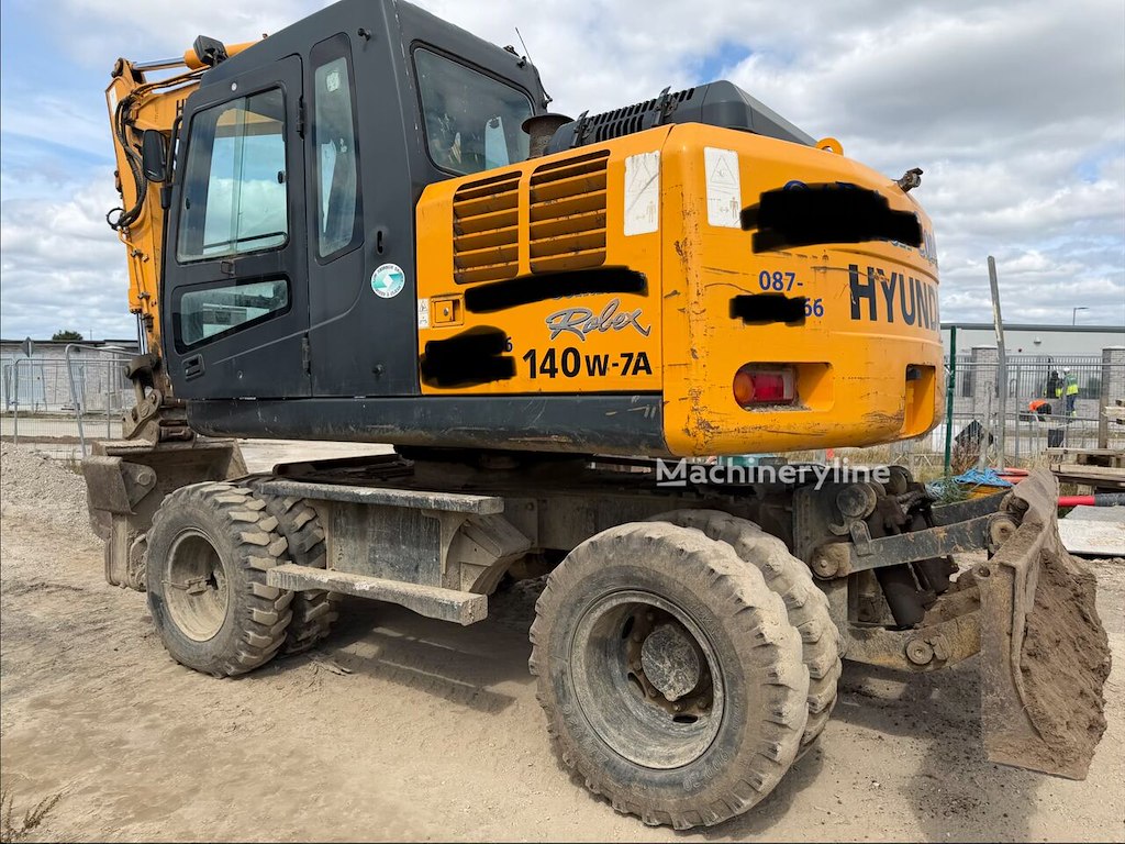 Hyundai Robex 140 bager točkaš