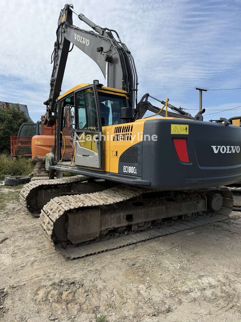 Volvo EC 180B LC bager guseničar